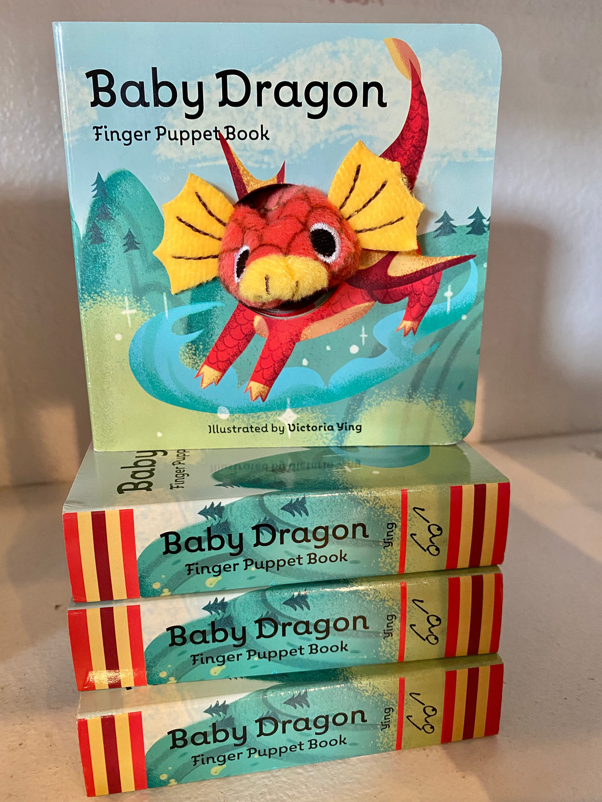 Baby Dragon Finger Puppet Book